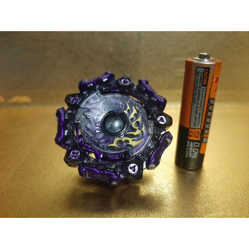 Beyblade (Small) Made in Vietnam Metal & Plastic Japan | Shopee Philippines