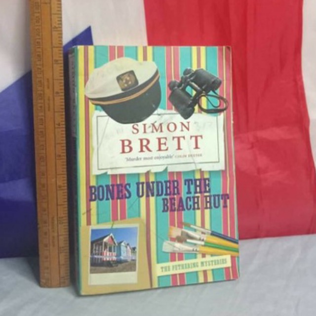 Bones Under the Beach Hut by Simon Brett, Fiction Novel | Shopee ...