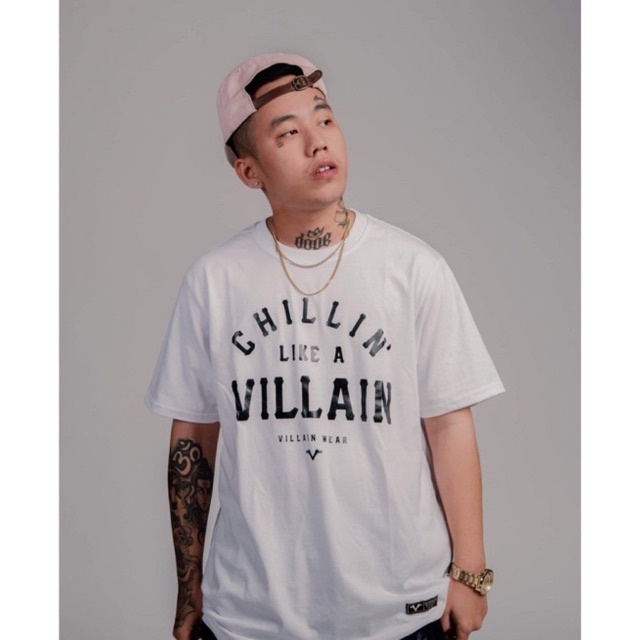 CHILLIN LIKE A VILLAIN WEAR SHIRT T-SHIRTS M/W | Shopee Philippines