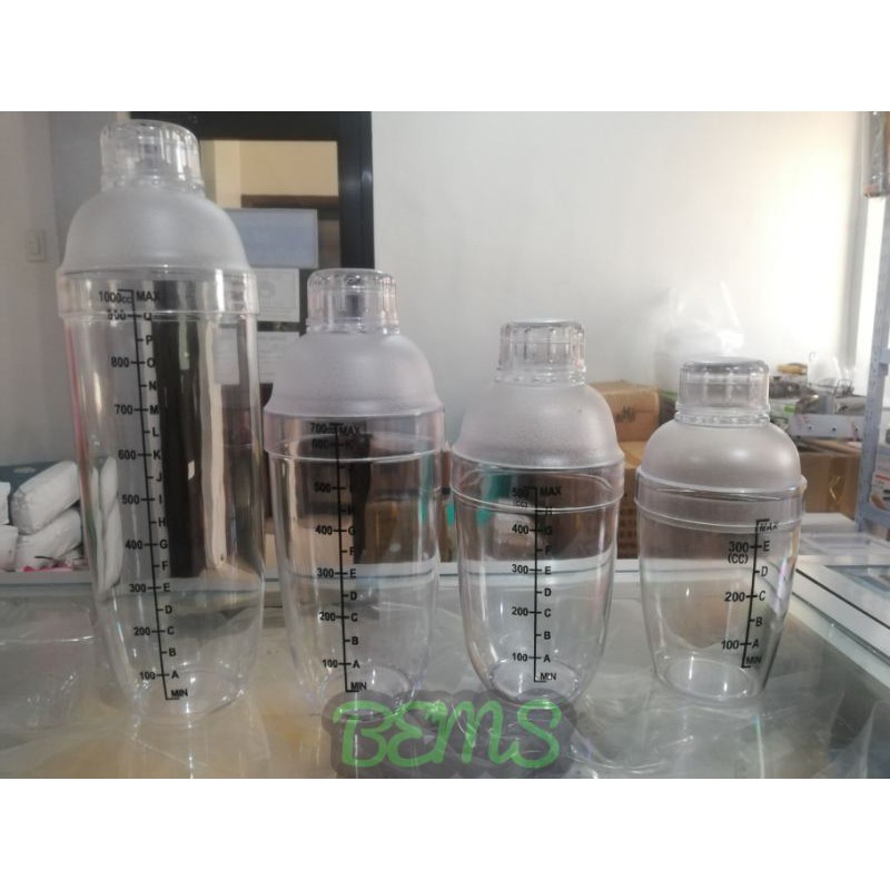 Clear Acrylic Shaker Cup transparent with measurements for mixing ...