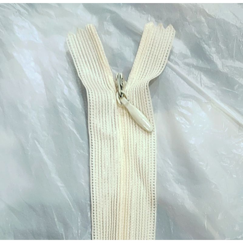 Magic Zipper / Invisible Zipper 18 INCHES ( White, Colored, Dep.Ed ...