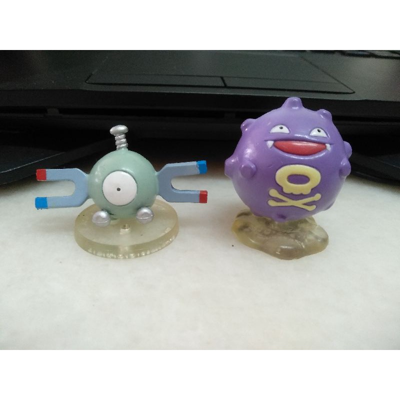 Pokemon Tomy Koffing and Magnemite (Transparent Base) | Shopee Philippines