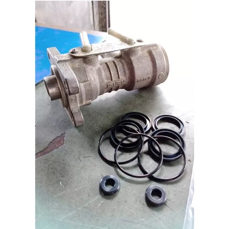 Original Seiken Japan Repair Kit Without Piston for ISUZU ELF 1 1/4, 1 ...