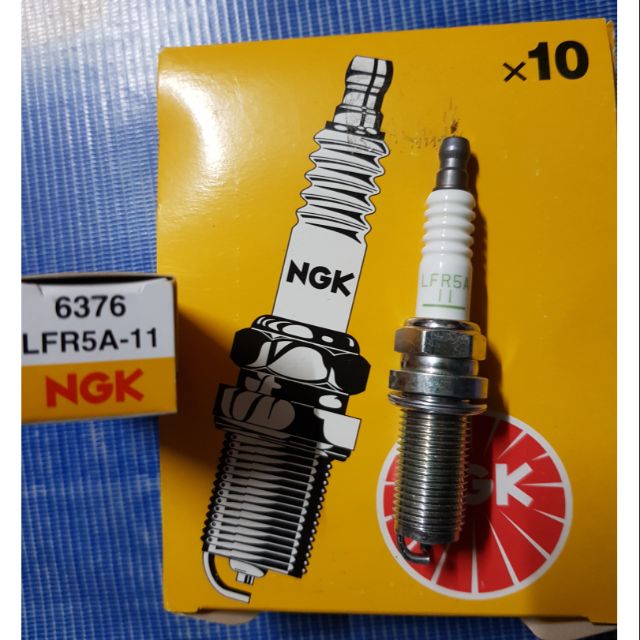 NGK LFR5A-11 Spark Plug for Nissan Xtrail, Hyundai Tuscon, Suzuk ...