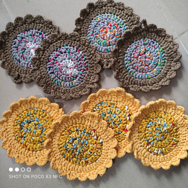 SMALL PLANT RUG/POT HOLDER (7 INCHES DIAMETER) | Shopee Philippines