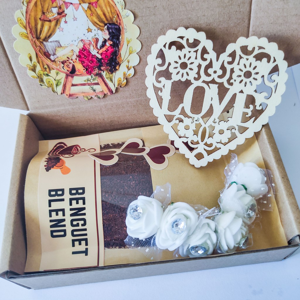 Coffee Giftbox Set Wooden Coasters Mug Roses Company Gift Tokens Coffee ...