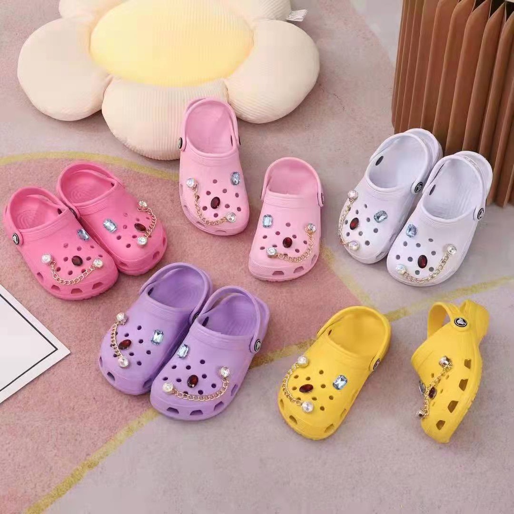 2021 New Arrival!!Classic Crocs For Kids with chain and jibbitz ...