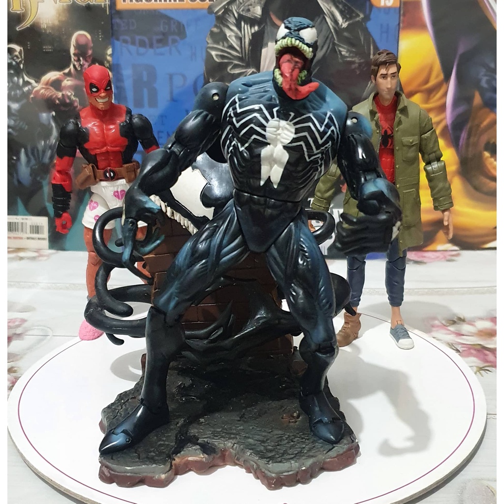 TOYBIZ VENOM WITH SPIDER-MAN TRAP BASE | Shopee Philippines