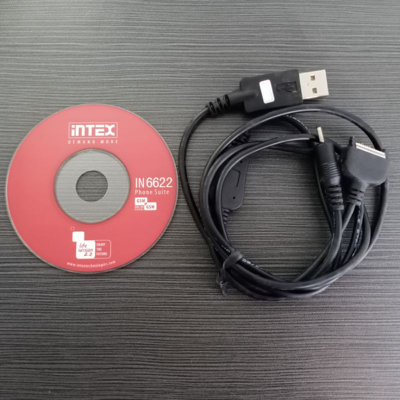 Nokia Cable Adapter CA-72 with CD E50 E60 N70 N72 N72 2855 3220 3300 ...