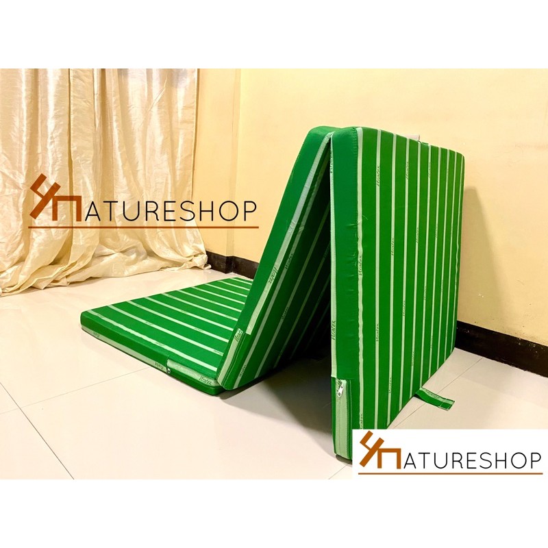 Uratex trifold store