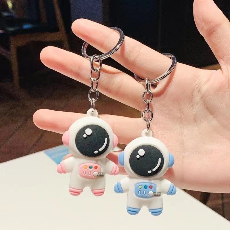 Astronaut 3D Keychain Astronaut Silicone Keychain Girls Small Gift ...