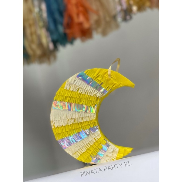 Moon pinata for Eid Hari Raya - Pinata anak bulan FREEBIES | Shopee ...