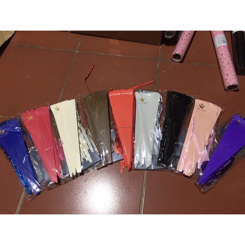 Meka box containing 1 flower (10 boxes) | Shopee Philippines