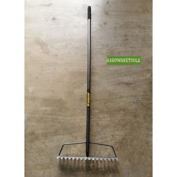 Warrior Garden Rake Steel Handle / Kalaykay | Shopee Philippines