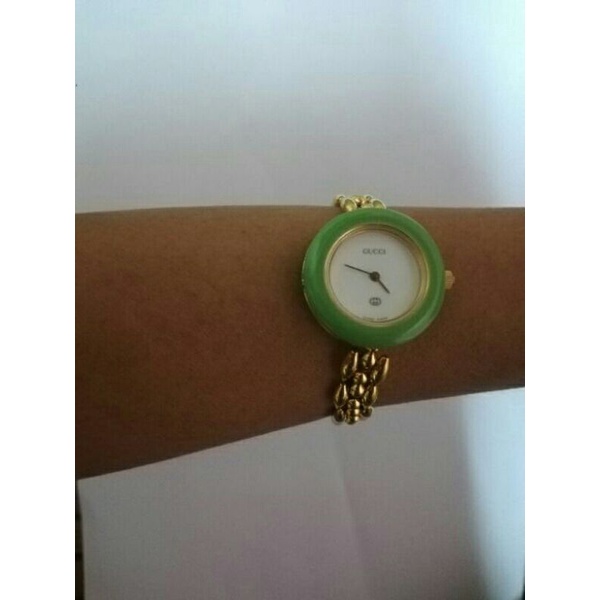 PRELOVED Gucci Ladies color Gold Chain Watch with FREE 5 Bezels "NO BOX ...