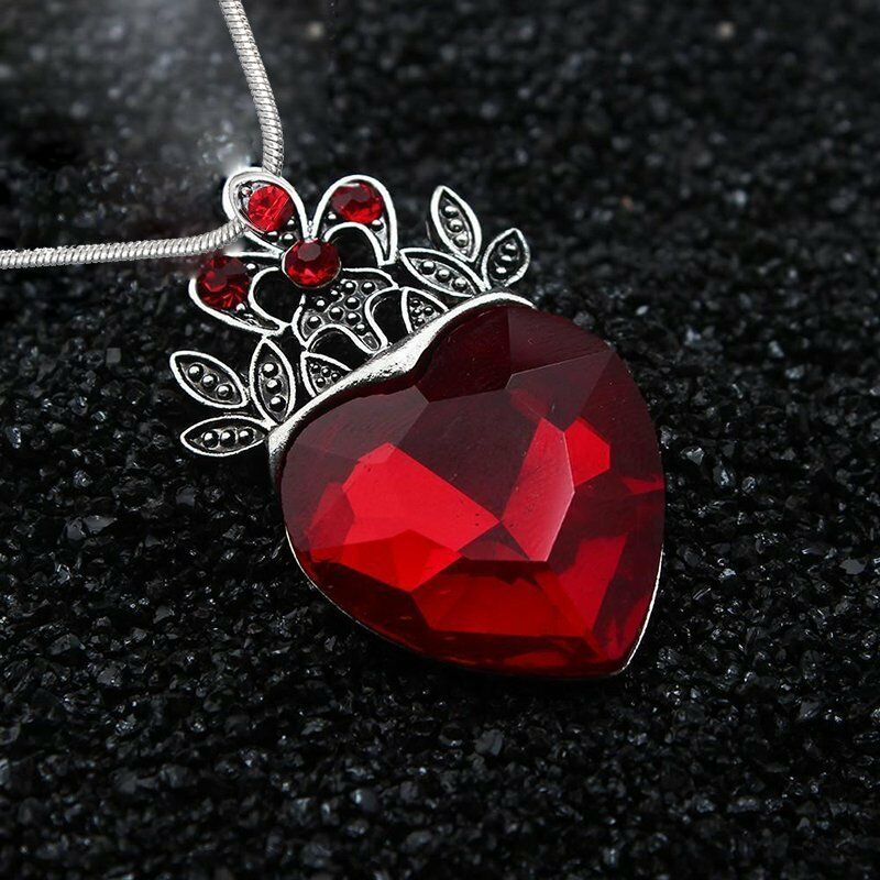 Descendants Red Heart Crown Queen Crystal Pendant Necklace Mother's Day ...