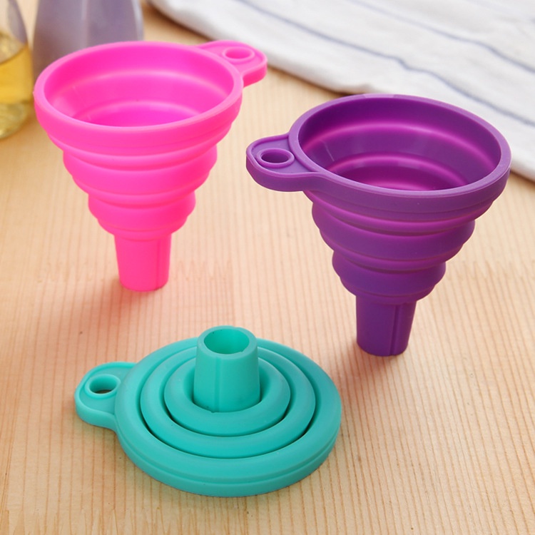 1pc Mini Silicone Foldable Funnel Collapsible Hopper Kitchen Cooking ...
