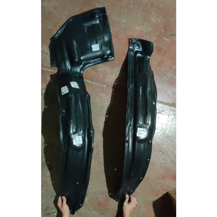 Toyota Innova 2004-2006 FRONT Fender Liner (TFL-125/126) | Shopee ...