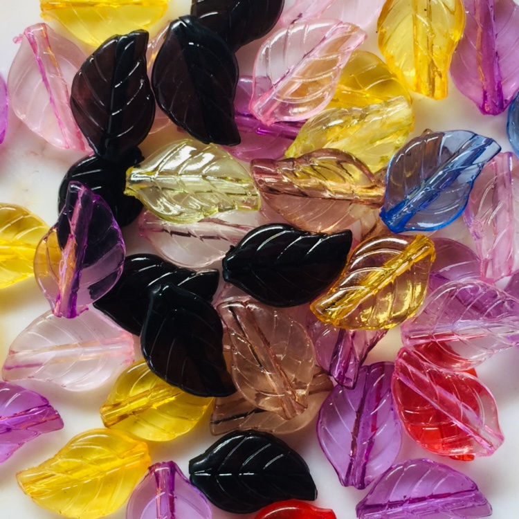 12mm/ 50 pcs Leaf Clear Design DIY Acrylic Charm Beads ( ASSORTED ...