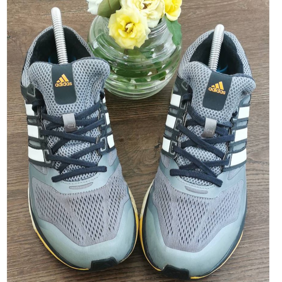 Second Hand Shoes "adidas" Check Before Making A Purchase. | Shopee ...