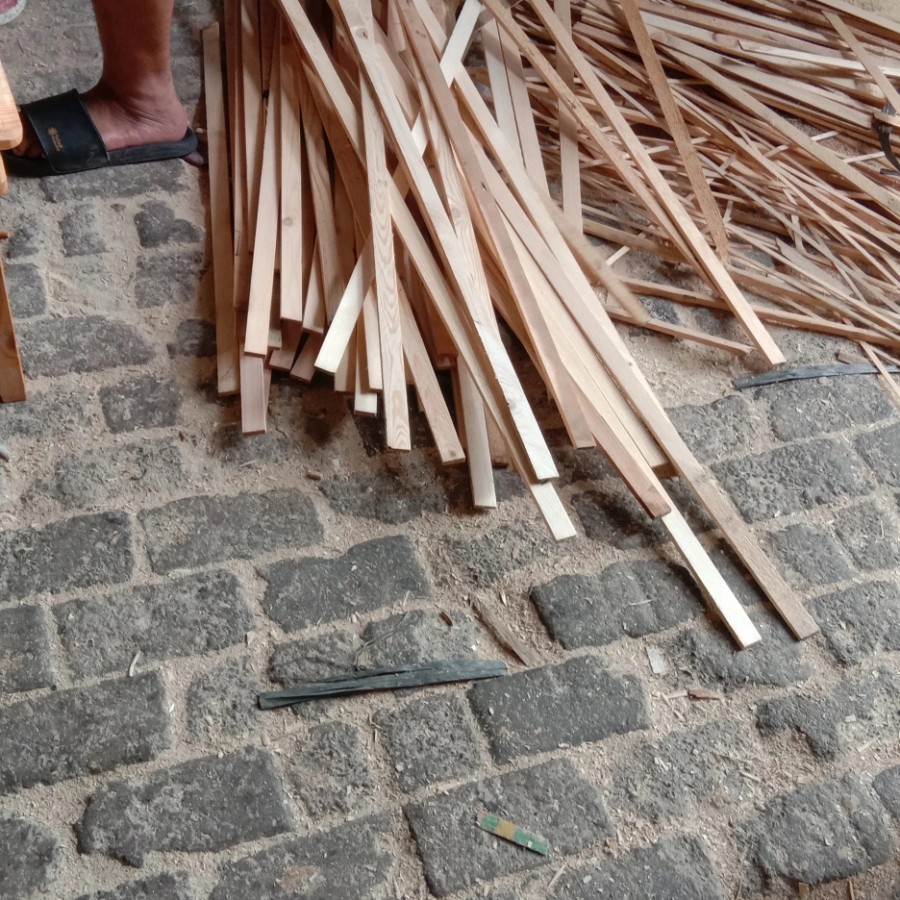 KAYU Wood Battens 120 X 3 Have Been Shaved Smoothly, The Board Is Still ...