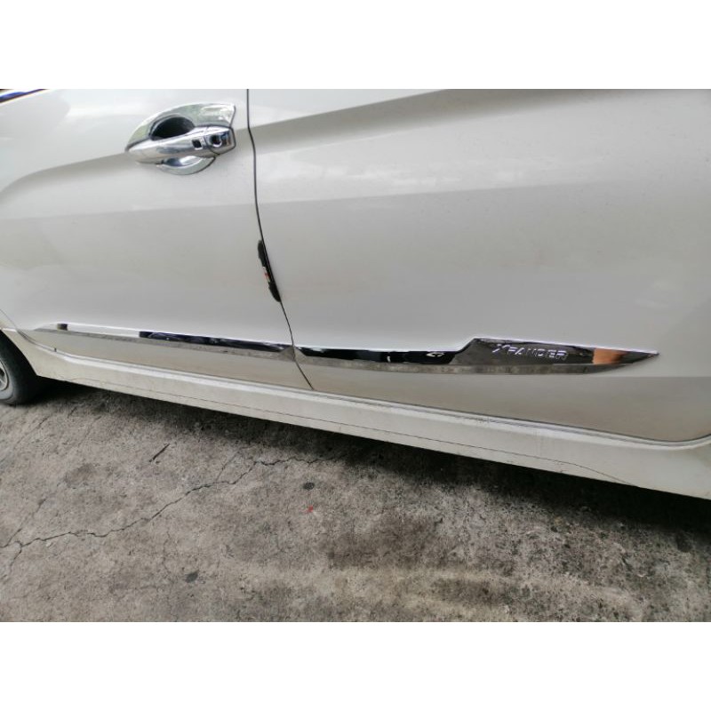Mitsubishi Xpander Door Side Moulding Body Cladding | Shopee Philippines