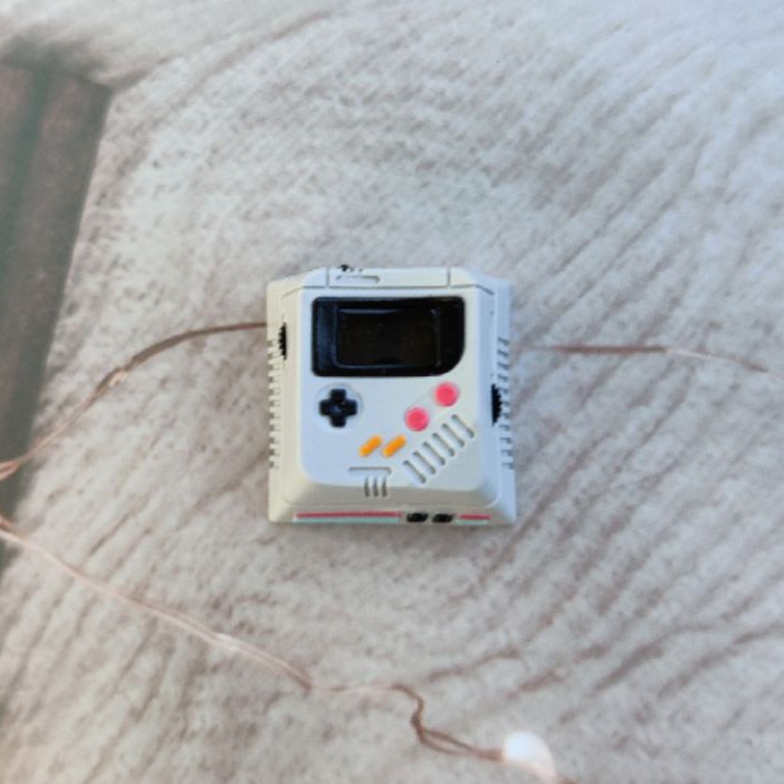 Artisan Keycap - handmade Gameboy resin Mechanical Keyboard Button ...