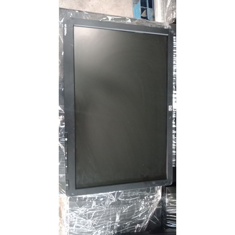 monitor dell / hp 19inch lcd monitor wide black no stand free wallmount ...