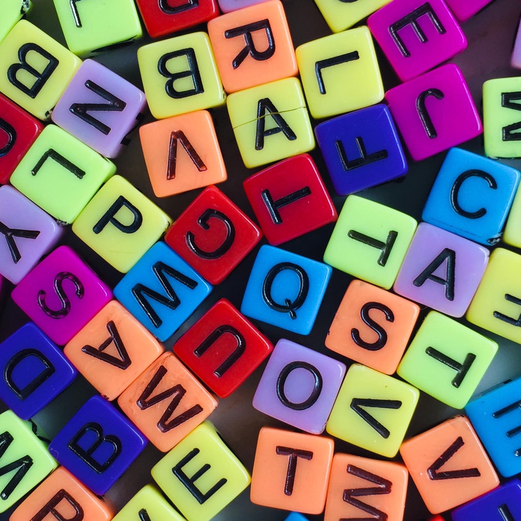 6mm/ 100 pcs Cube Letters Bead Acrylic Charm DIY Beads ( COLORED BLACK ...