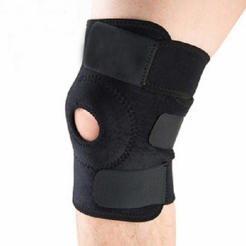 Sports knee pads with velcro and zip lock are easy to adjust according ...