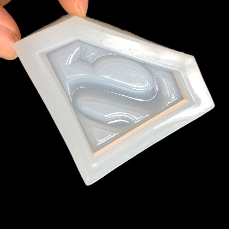 DIY handmade new mirror superman S crystal epoxy mold silicone mold ...