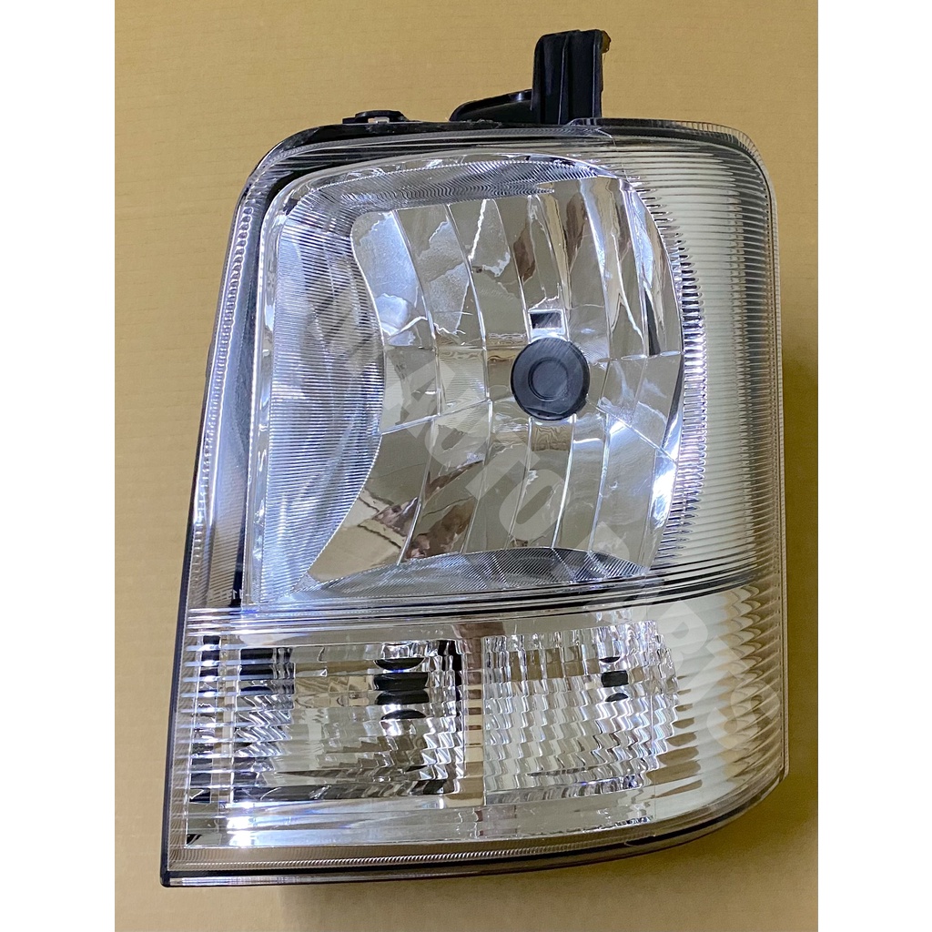 Suzuki Every DA64V DA64 DA17 K6A Transformer Multicab Head Light Head ...