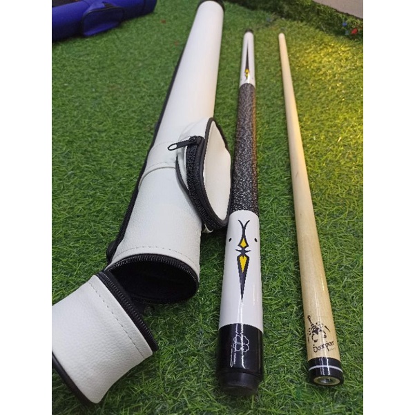 Scorpion white cue stick with 1x1 hardcase white /Tako at lagayan ...