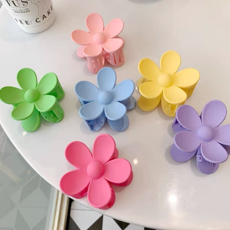 MISS CHIC Plastic Flower Hair Clamp Korean Candy Color Hair Clip ...