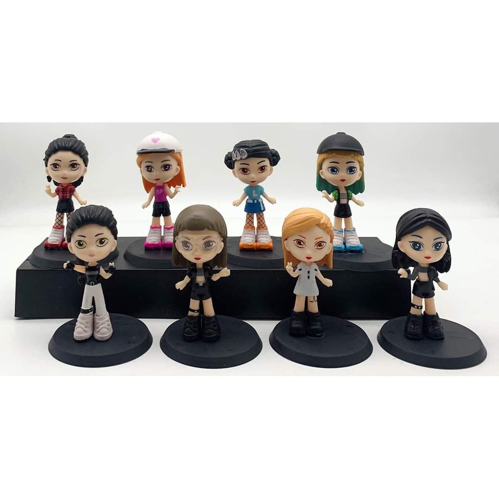 8 pcs in 1 Black pink mini action figure set cute Kpop toys | Shopee ...