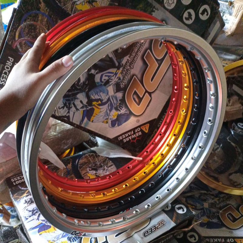 Rims 1.40-17 (SPD) 36 holes (AVAILABLE COLORS: Black, RED ,SILVER ...