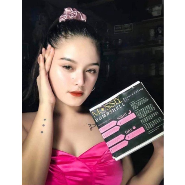 Bombshell Rejuvinating Kit by Mossly Skin Essentials with freebies ...