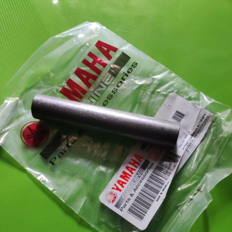 SPACER COLLAR BEARING RUBBER SEAL FOR FRONT WHEEL AEROX V1 V2 NMAX V1 V2 YAMAHA GENUINE (per ...