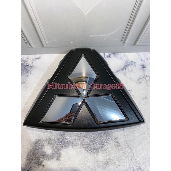 Three Diamond Logo Emblem Front Grill All New Pajero Sport Facelift ...