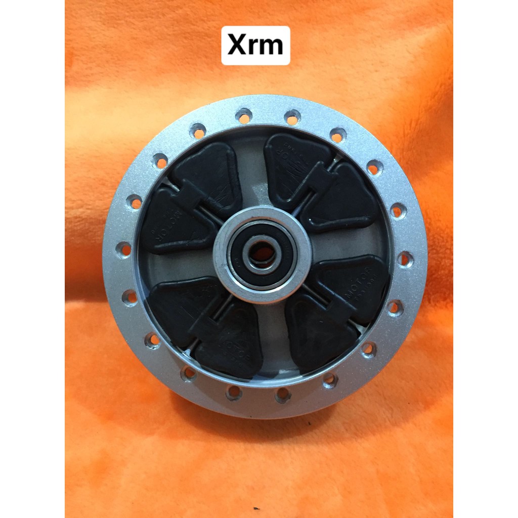 Rear Hub Alloy XRM w/ bearing 6202 & dumper(silver) | Shopee Philippines