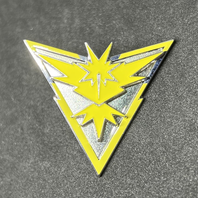 Official Pokemon GO Team Instinct Pin - Pokemon GO Team Instinct ...