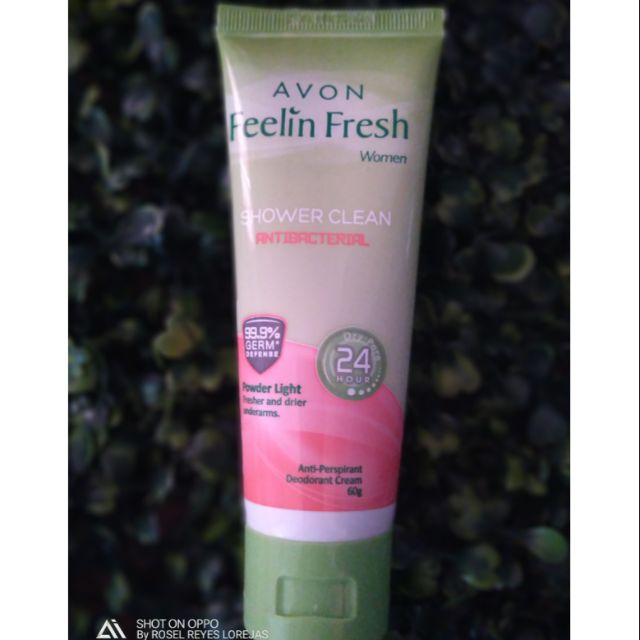 Avon Feelin Fresh Shower Clean Powder Light Anti-bacterial 55g | Shopee ...
