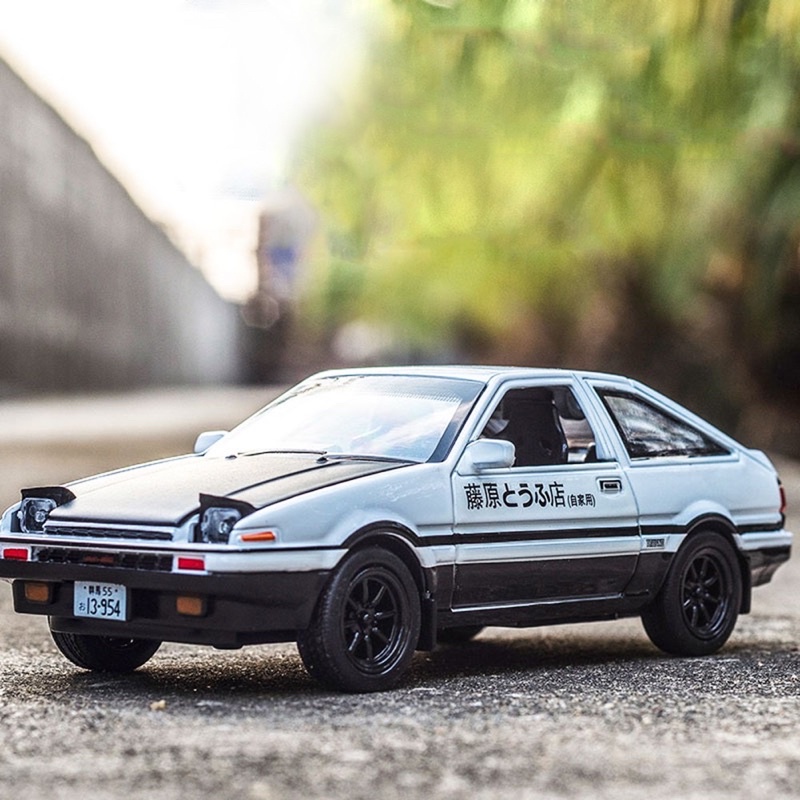 Initial D Toyota AE86 Trueno Model Car Toy Diecast Scale 1:32 | Shopee ...