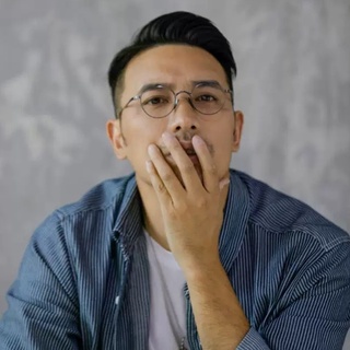 2022 New Style Japanese Nostalgic Vintage Small Oval Glasses Frame Ultra-Light Pure Titanium ...