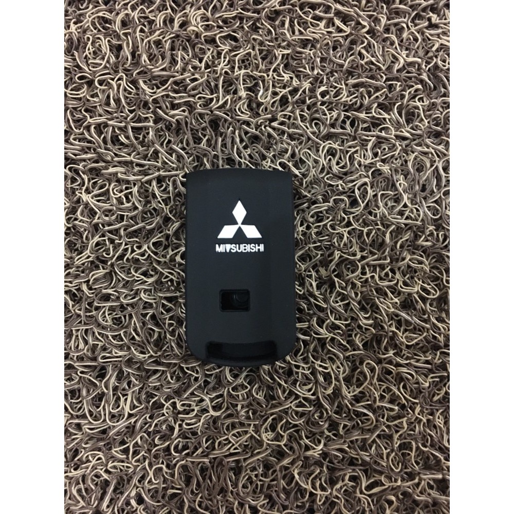 HITAM Silicon BLACK CAR KEY ALL NEW PAJERO SPORT / XPANDER / XPANDER ...