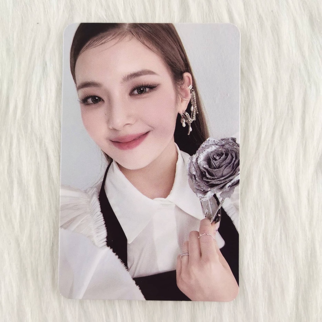 ITZY Checkmate Album Official Photocard Ryujin Yeji Lia Yuna Chaeryoung ...