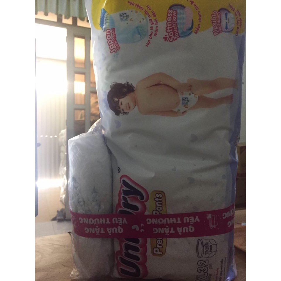 Unidry XL32 premium diaper pants + 5 free pieces | Shopee Philippines