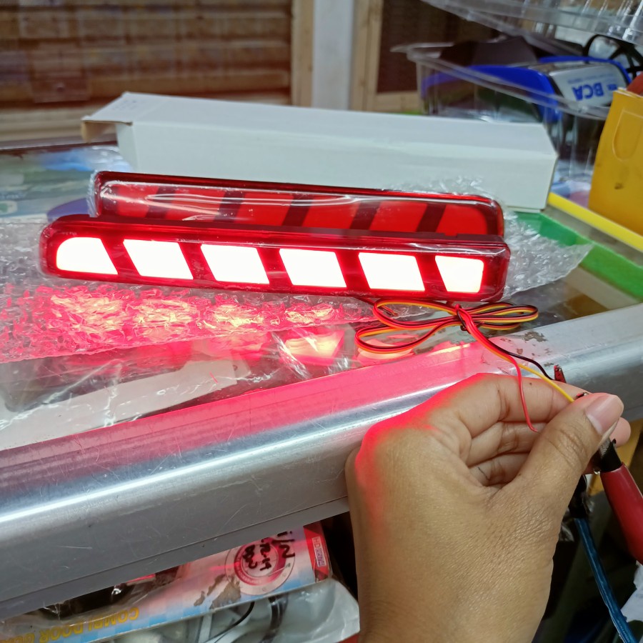 CAHAYA MATA Cat's Eye Bumper Reflector Light Car Rear Bumper Lamp ...