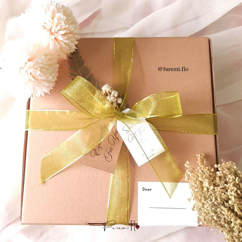 Hampers Box | Aesthetic Gift Box | Hampers Box Rustic Hampers Box ...