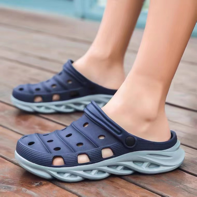 【𝘽𝙖𝙚】Closs New Style LiteRide Clog For Men Shoes Summer Slippers INS ...